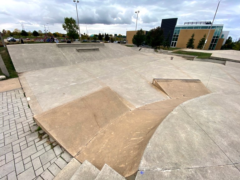 Hamilton Skatepark (Turner Park) – ONTARIO SKATEPARKS